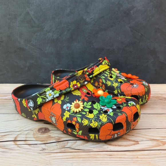 CROCS | Shoes | Crocs Classic Retro Floral Clog | Poshmark